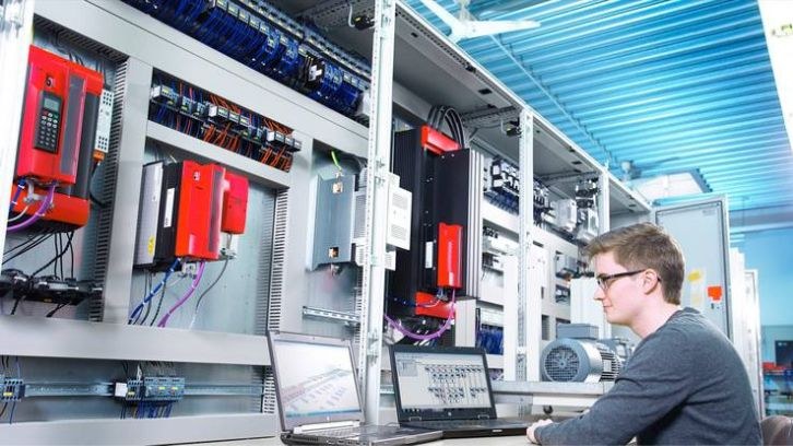 Escuela Superior de Ingenierías Industrial, Aeroespacial y Audiovisual ...